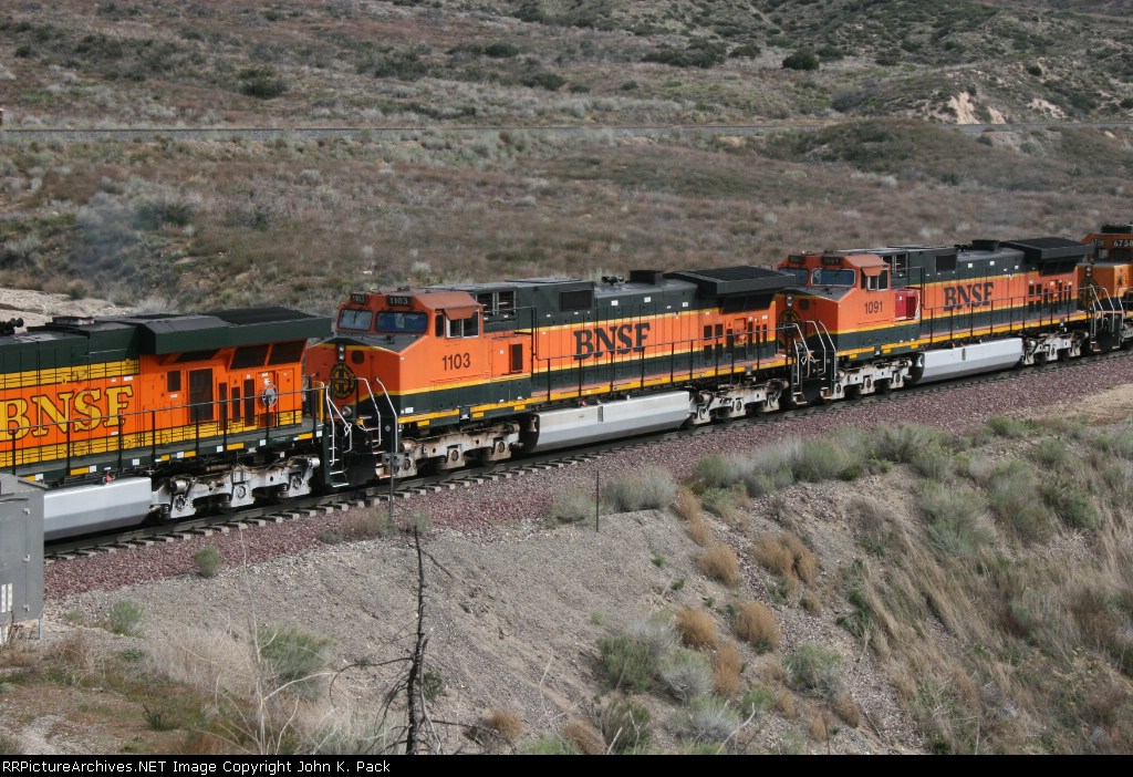 BNSF 1103